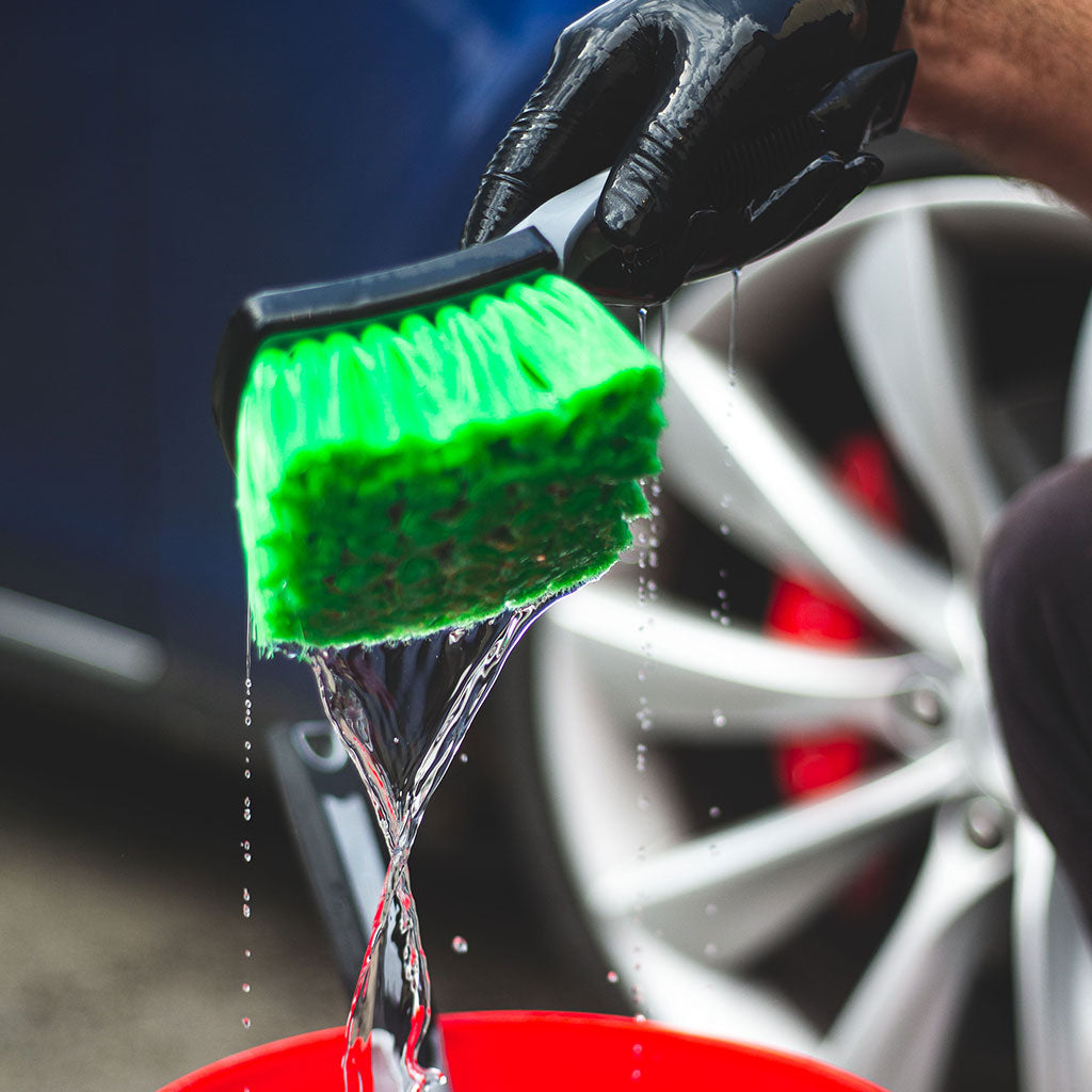 9" Griptek Wheel & Body Brush – Leno's Garage